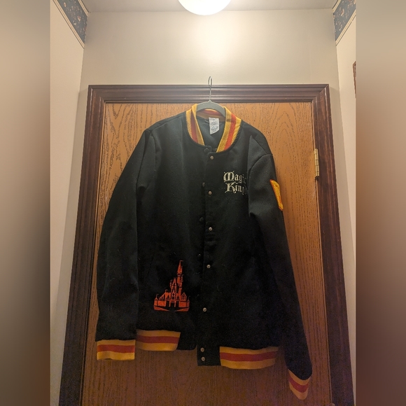 Disney | Jackets & Coats | Walt Disney World Magic Kingdom 5th ...